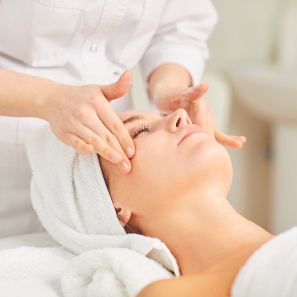 H&H Nails Spa & iLashes | Nail Salon In Oklahoma City, OK 73162